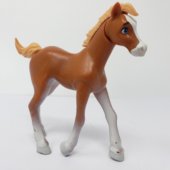 Toys | Just Play Spirit Riding Free Feed Nuzzle 4 Foal Toy Action ...